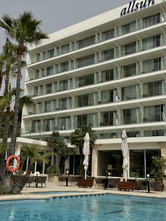 "Außenansicht" allsun Hotel Cormoran (Peguera) • HolidayCheck (Mallorca ...