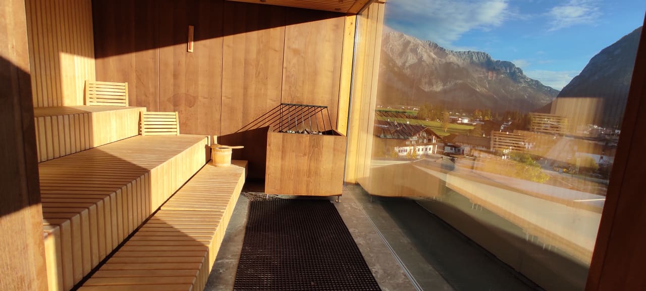 "Panorama Sauna " Hotel Kristall (Leutasch) • HolidayCheck (Tirol ...