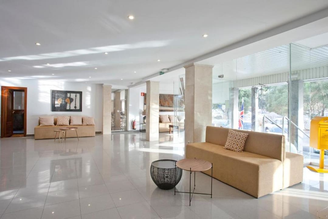 "Lobby" BJ Playamar Hotel & Apartamentos (S'Illot / L'Illot ...