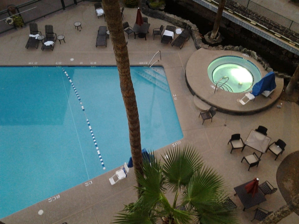 "Pool" Hotel Hilton Garden Inn Phoenix Midtown (Phoenix) • HolidayCheck ...