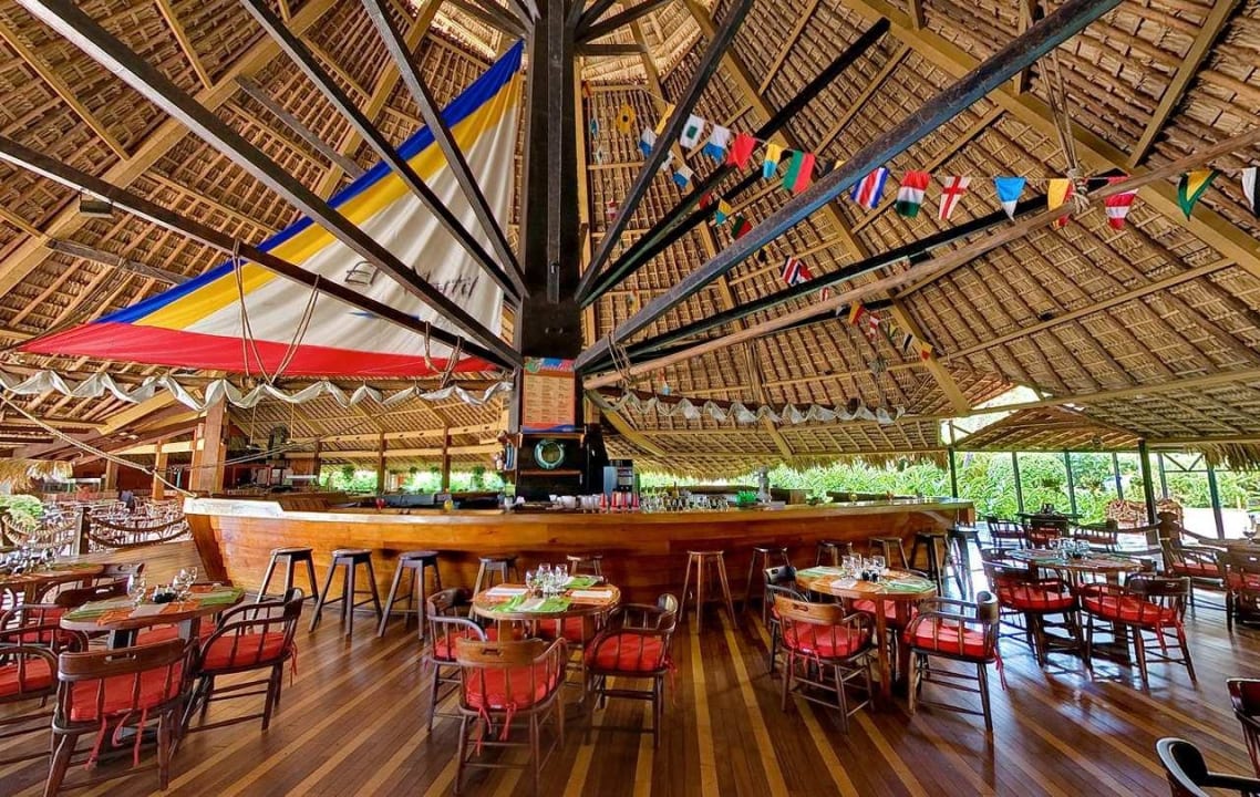 "Mastil Bar" Fiesta Resort All Inclusive Central Pacific - Costa Rica ...