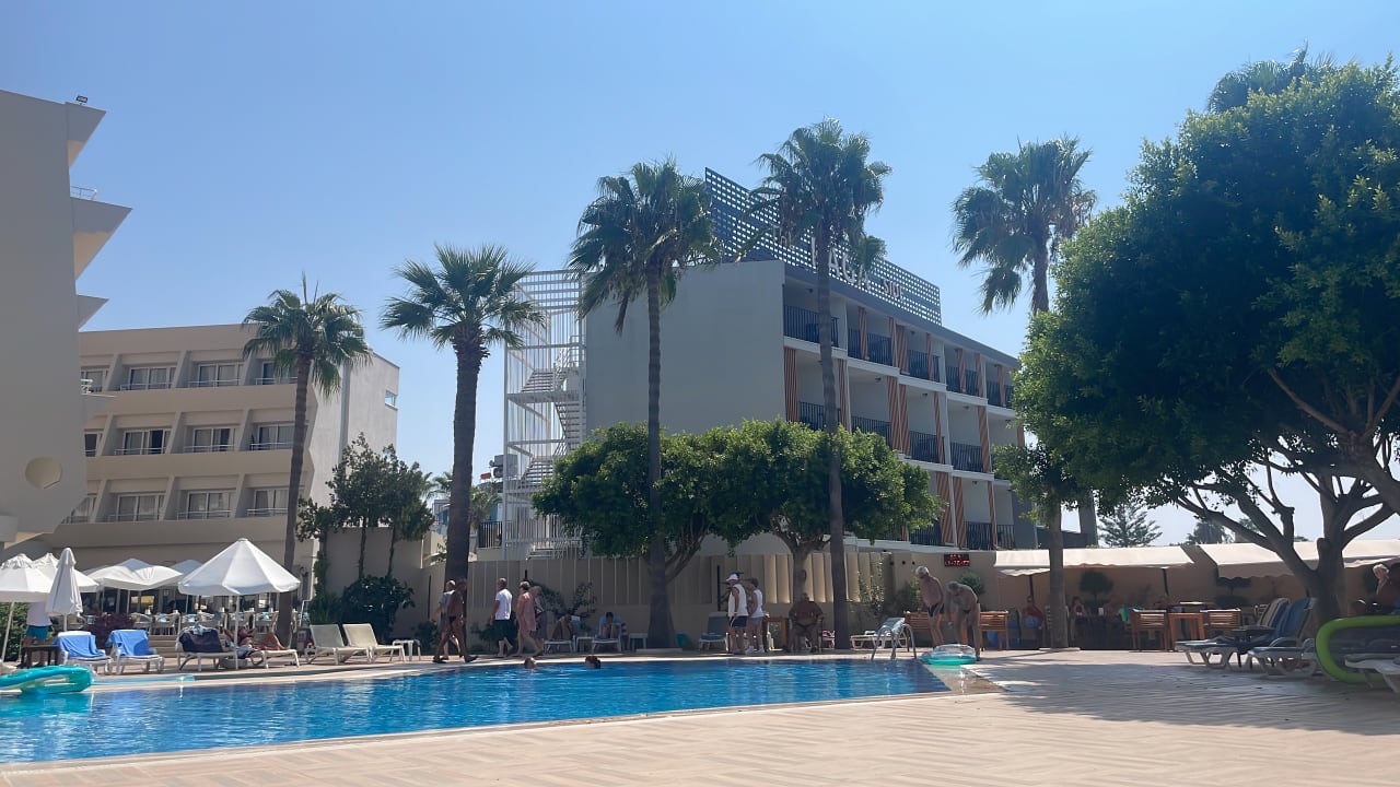 "Pool" Nerton Hotel - Erwachsenenhotel ab 16 Jahren (Side ...