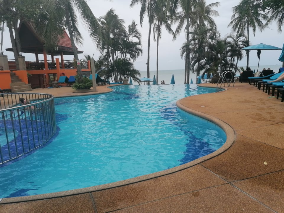 "Infinitypool" Pinnacle Samui Resort (Maenam) • HolidayCheck (Koh Samui ...