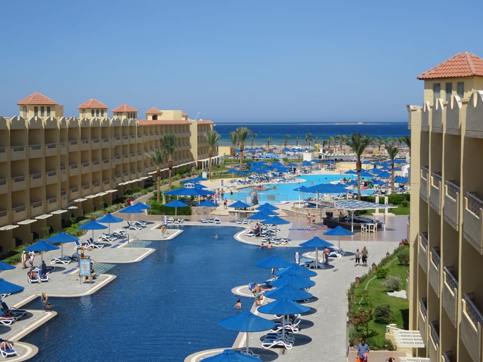 "Ausblick auf die Anlage v..." Amwaj Beach Club Abu Soma Resort (Soma ...