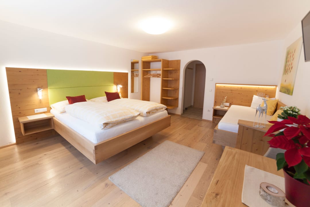 "Zimmer" B&B Landhaus Vierthaler-Filzmoos/Dachstein (Filzmoos ...