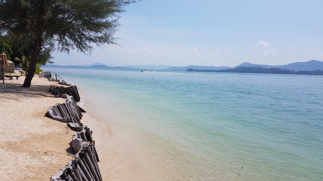 "Strand" The Naka Island, A Luxury Collection Resort & Spa (Koh Naka ...