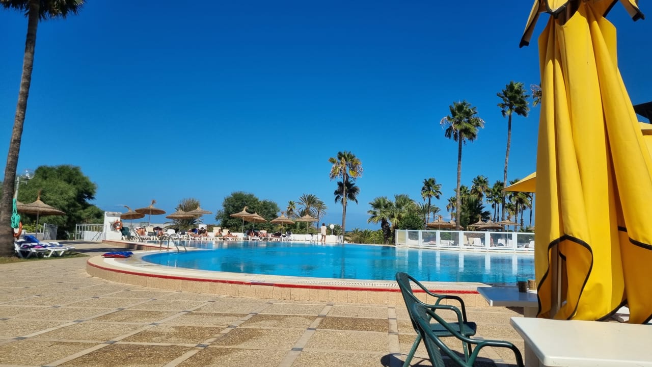 "Zimmer" Hotel Club Tropicana & Spa (Skanes) • HolidayCheck (Großraum ...