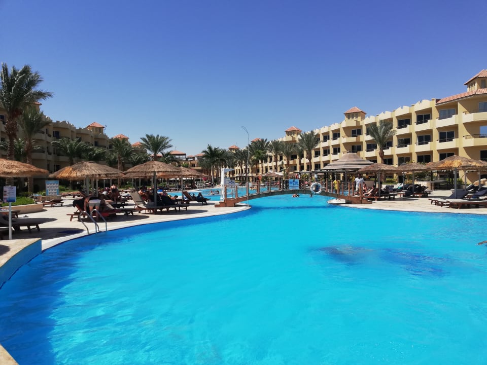 "und noch leckerer lol " Amwaj Beach Club Abu Soma Resort (Soma Bay ...