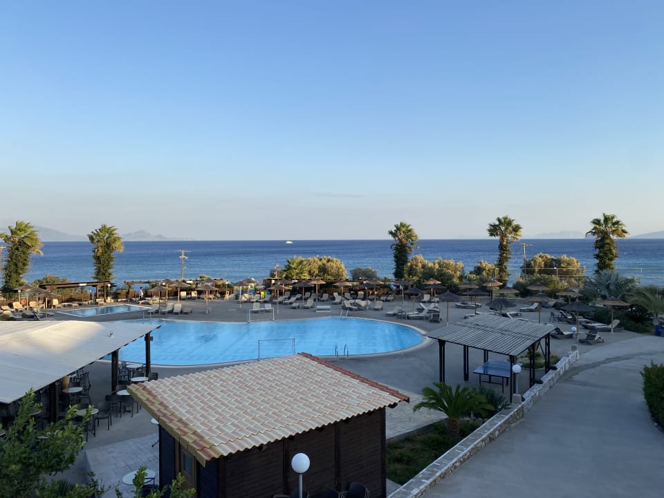 "Pool" Grand Blue Beach Hotel (Kardamena) • HolidayCheck (Kos ...