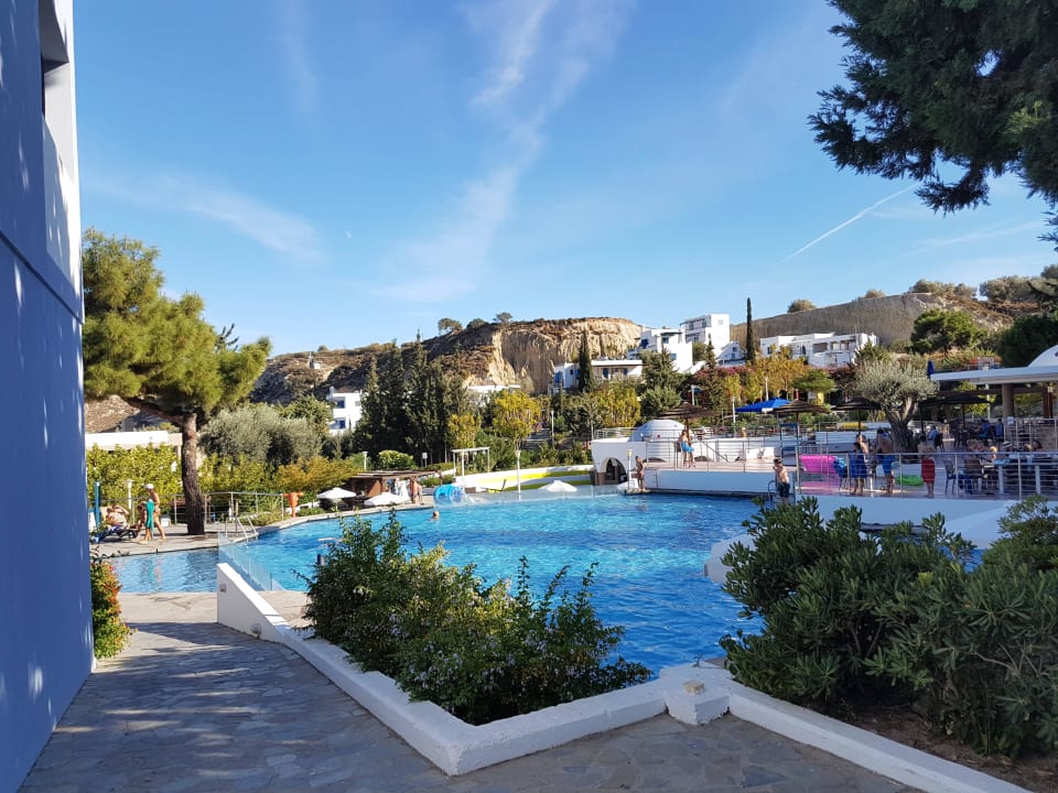 "Unterer Pool" Porto Angeli Beach Resort (Stegna) • HolidayCheck ...