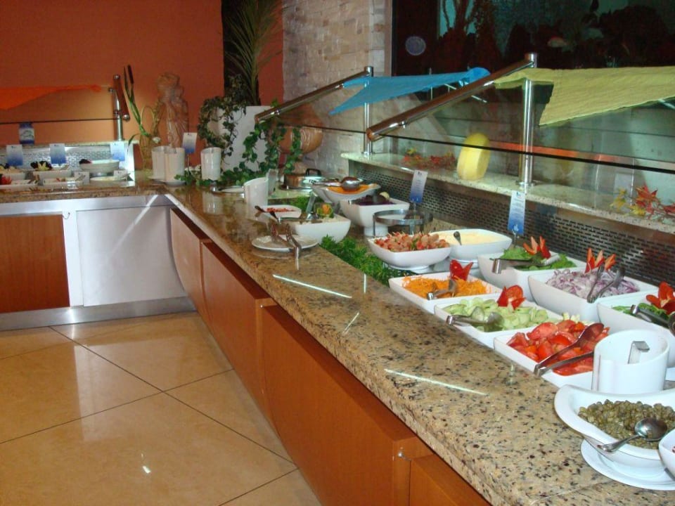 "Am Buffet des Abendessens" Blue Lagoon Resort (Lambi) • HolidayCheck ...