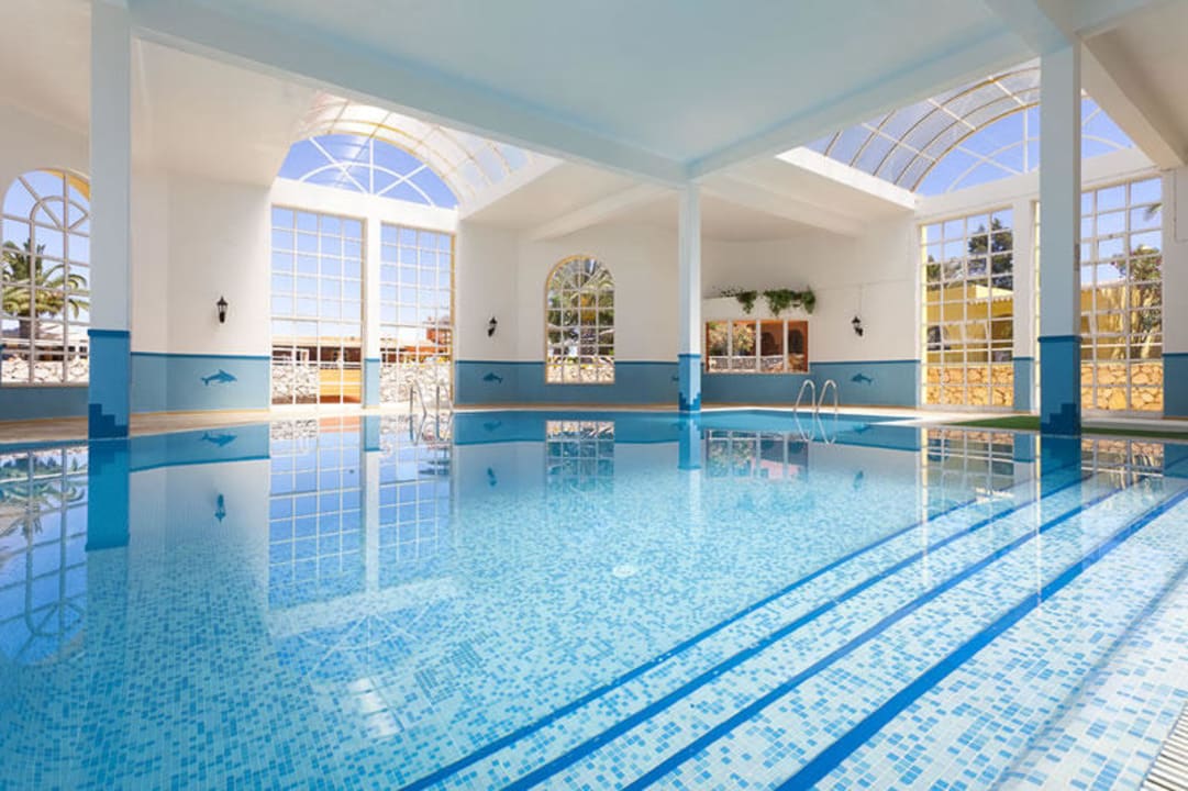 "Indoor swimming pool" Hotel Colina Village (Carvoeiro) • HolidayCheck ...