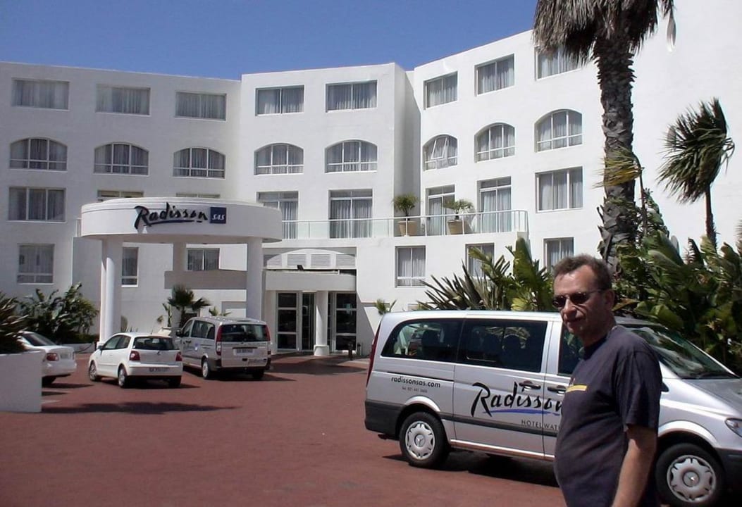 "Entrance" Hotel Radisson Blu Waterfront Cape Town (Kapstadt ...
