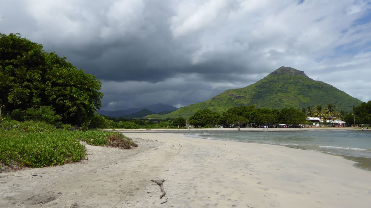 "Blick zum Dorf Tamarin" Tamarina Golf & Spa Boutique Hotel (Tamarin ...