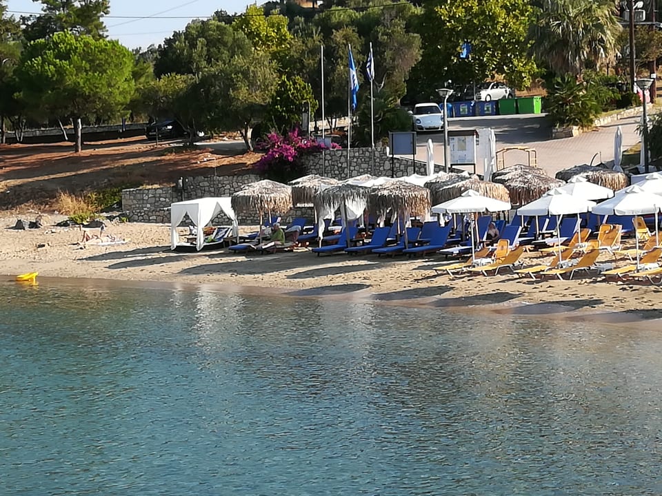 "Strand" Xenios Loutra Beach Hotel (Loutra) • HolidayCheck (Chalkidiki ...