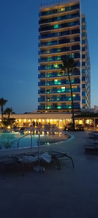 "Außenansicht" BG Tonga Tower Design Hotel & Suites (Can Picafort ...