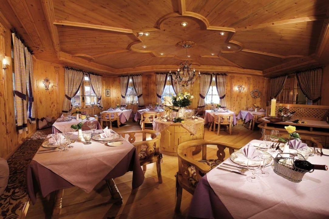 "die Bilder sind vom Hotel..." Alpenrose Wellnessresidenz (Maurach ...