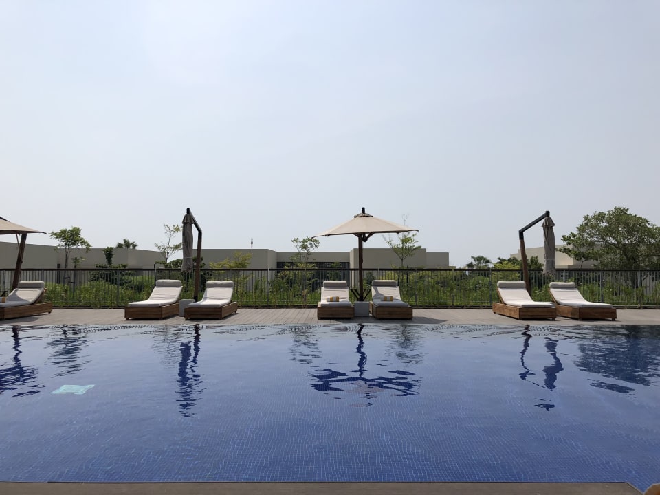 "Pool" The Oberoi Al Zorah (Ajman) • HolidayCheck (Ajman | Vereinigte ...