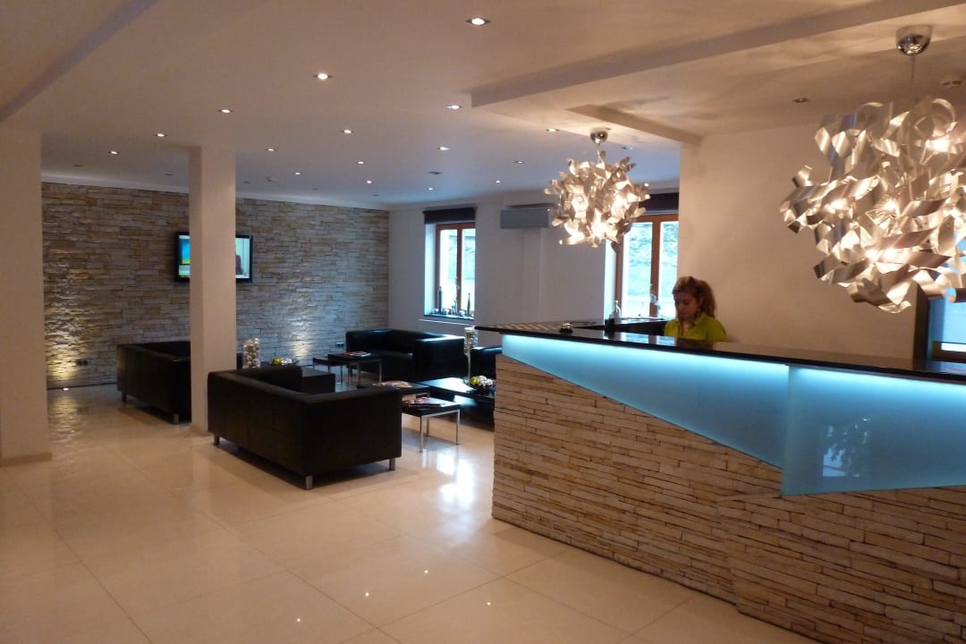 "Rezeption" Hotel Herrmes (Prag / Praha) • HolidayCheck (Großraum Prag ...