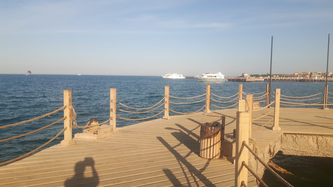 "Blick vom Steg" SUNRISE Garden Beach Resort (Hurghada) • HolidayCheck ...