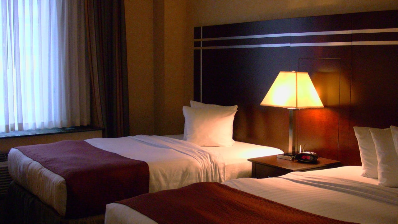 "2 große Betten" Brooklyn Way Hotel (New York - Brooklyn ...