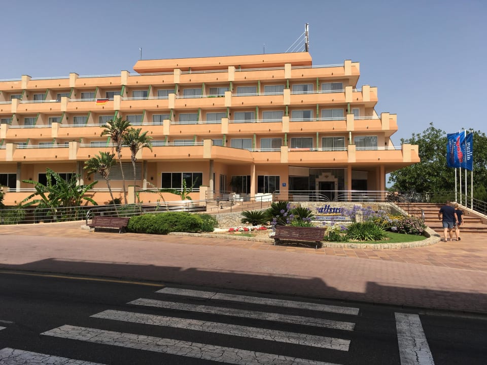 "Blick auf den Eingangsber..." Hotel Mariant Park (S'Illot / L'Illot ...