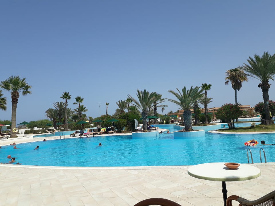"Pool" Djerba Plaza Thalasso & Spa (Midoun) • HolidayCheck (Djerba ...