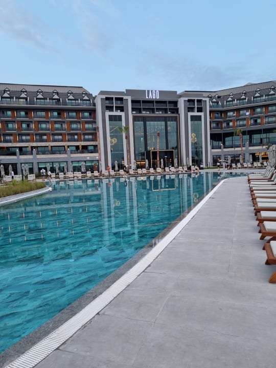 "Außenansicht" Lago Hotel (Side - Titreyengöl) • HolidayCheck ...