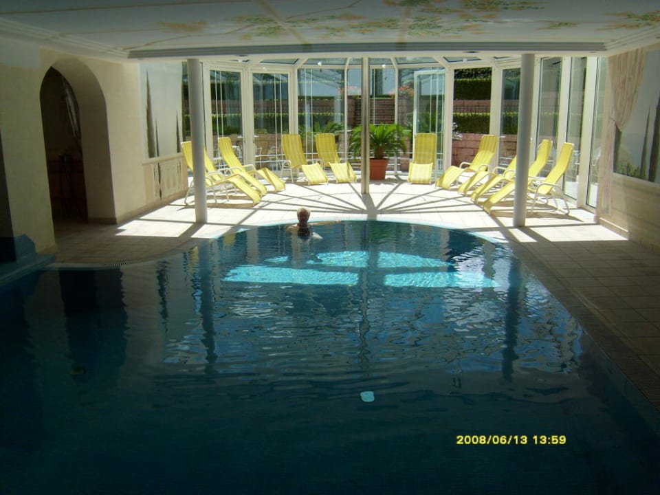 "Herrlich im beheizten Poo..." Hotel Vilpianerhof (Vilpian ...