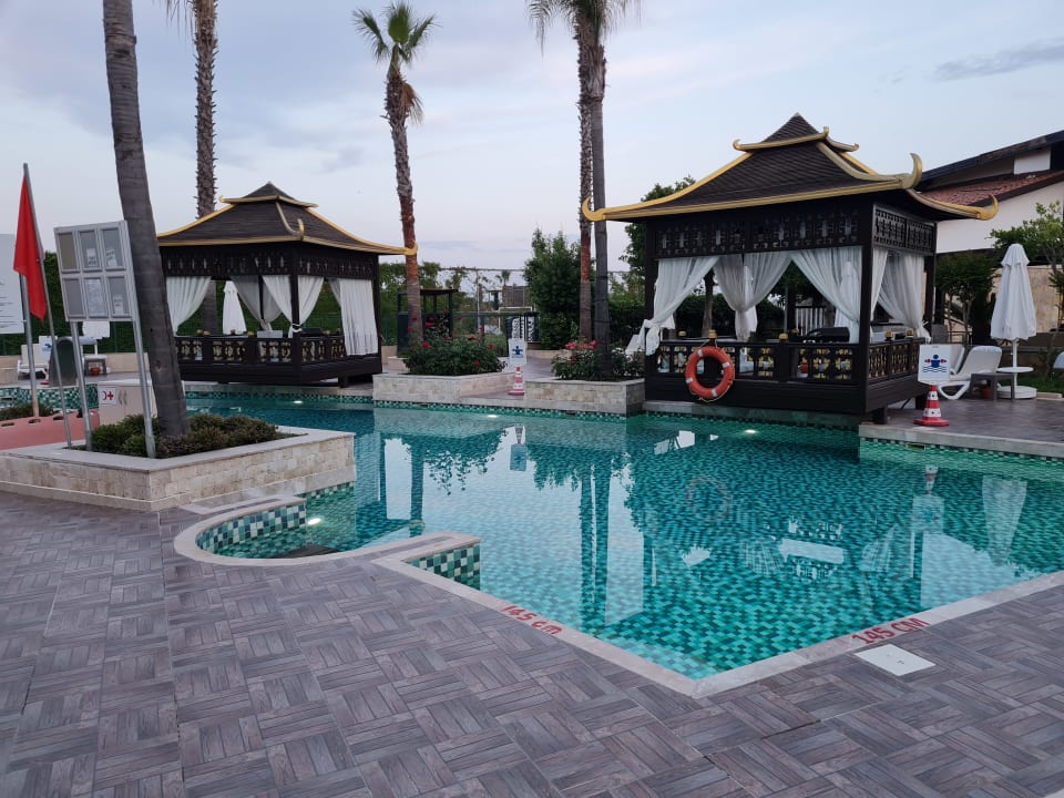 "Pool" Crystal Family Resort & SPA (Belek - Bogazkent) • HolidayCheck ...