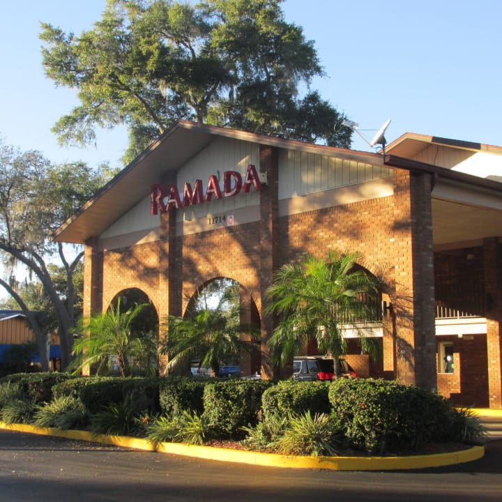 "Eingang " Hotel Ramada Inn Tampa FL (Temple Terrace) • HolidayCheck ...