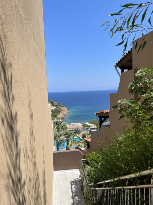 "Strand" Blue Bay Resort Hotel (Agia Pelagia) • HolidayCheck (Kreta ...