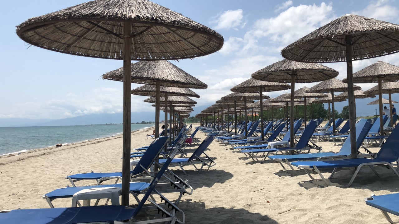 "Strand" Mediterranean Princess (Paralia) • HolidayCheck (Griechisches ...