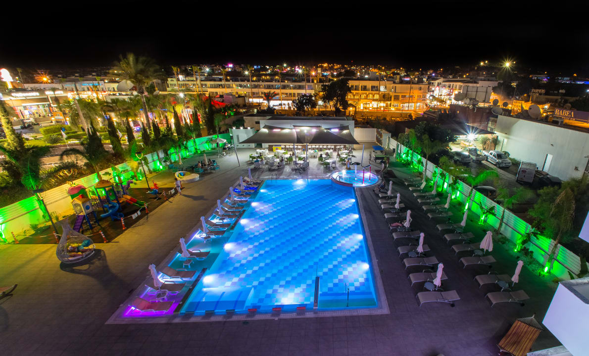 "Pool" Nicholas Color Hotel (Agia Napa / Ayia Napa) • HolidayCheck ...