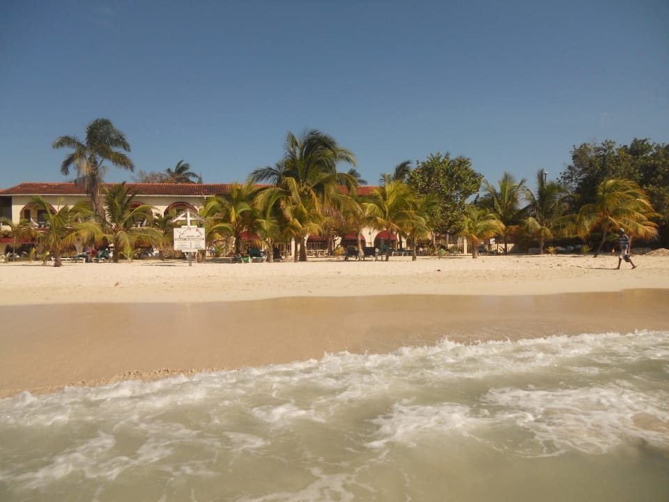 "Hotel vom Strand" Charela Inn Hotel (Negril) • HolidayCheck (Cornwall ...