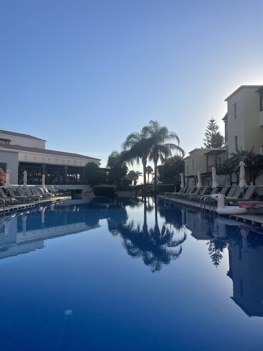 "Pool" Louis Althea Beach Hotel (Protaras) • HolidayCheck (Südzypern ...