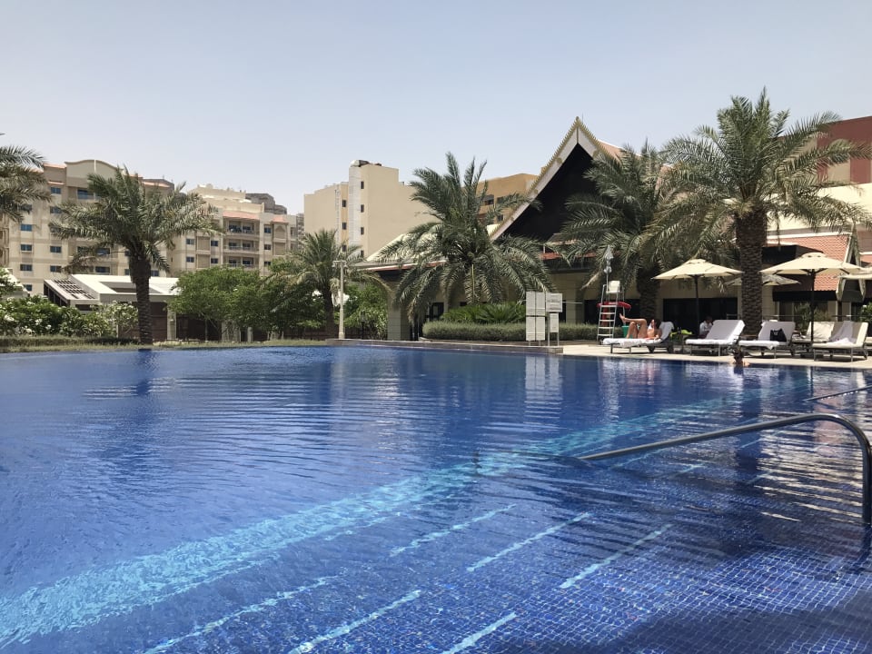 "Pool" The Westin Doha Hotel & Spa (Doha) • HolidayCheck (Doha | Qatar)