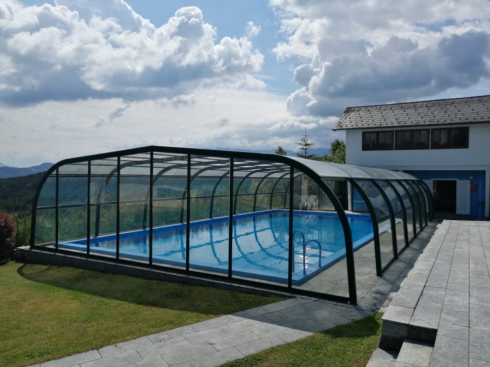 "Pool" Ferienhotel Hofer (Strass im Attergau) • HolidayCheck ...