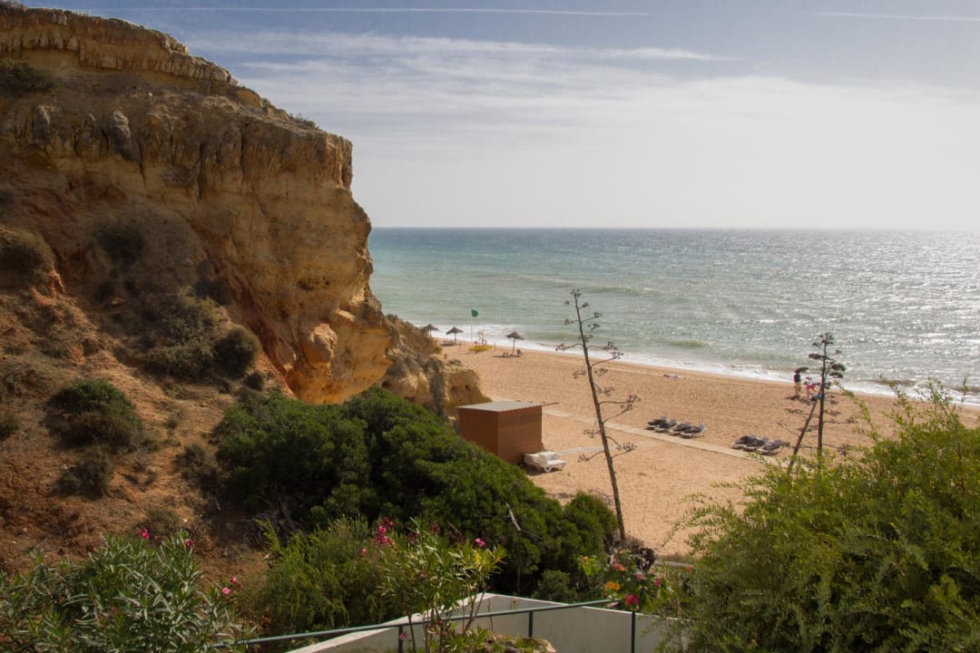 "Das Meer direkt vor der T..." Hotel Alisios (Albufeira) • HolidayCheck ...