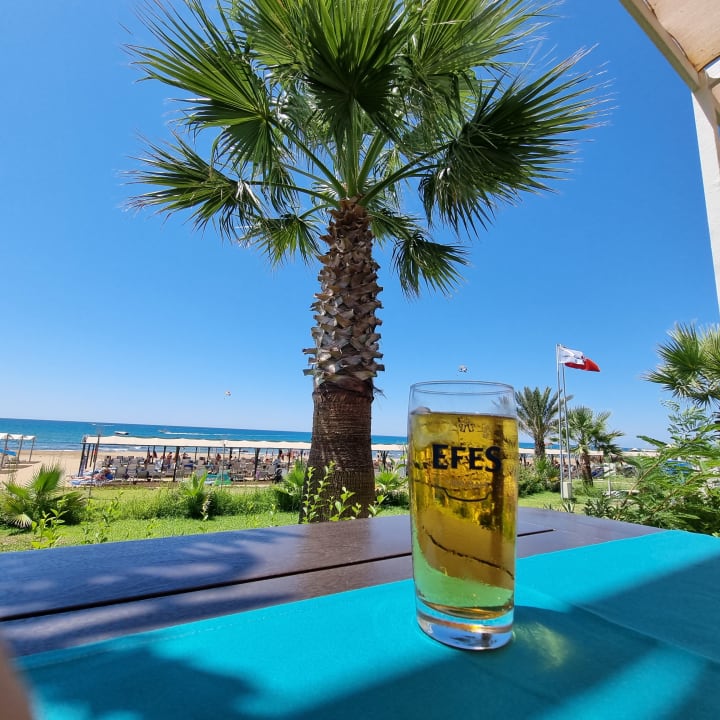 "Strandbar" Bella Resort & Spa (Colakli) • HolidayCheck (Türkische ...