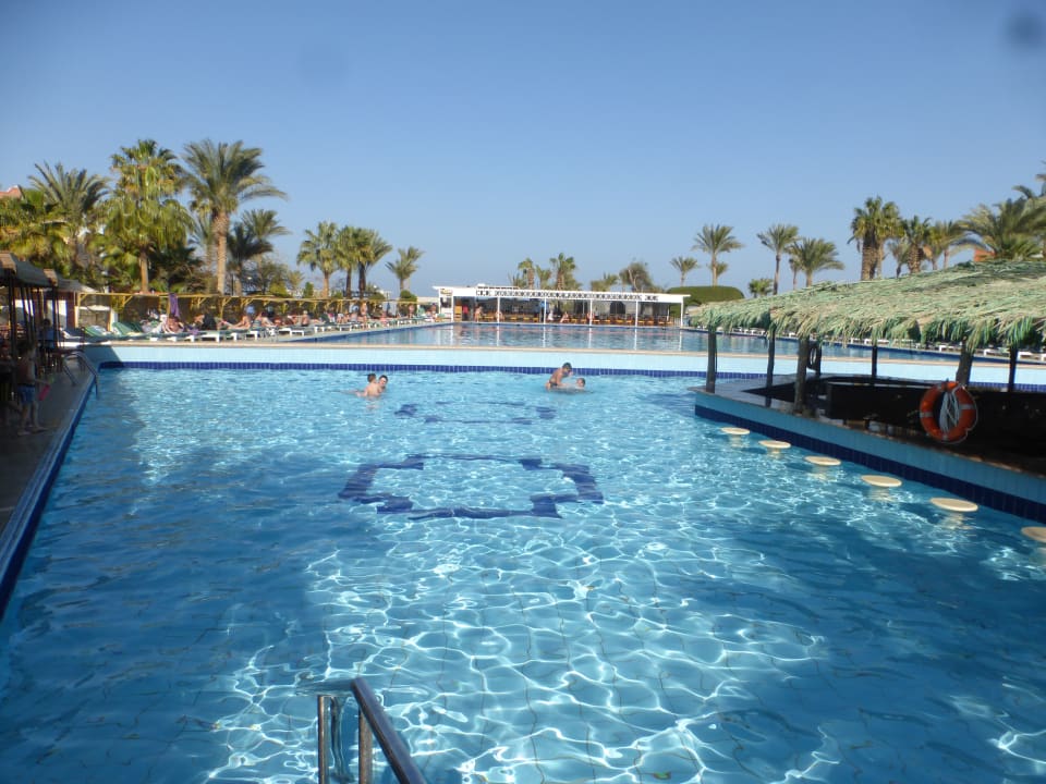 "Pool" Arabia Azur Resort (Hurghada) • HolidayCheck (Hurghada/Safaga ...