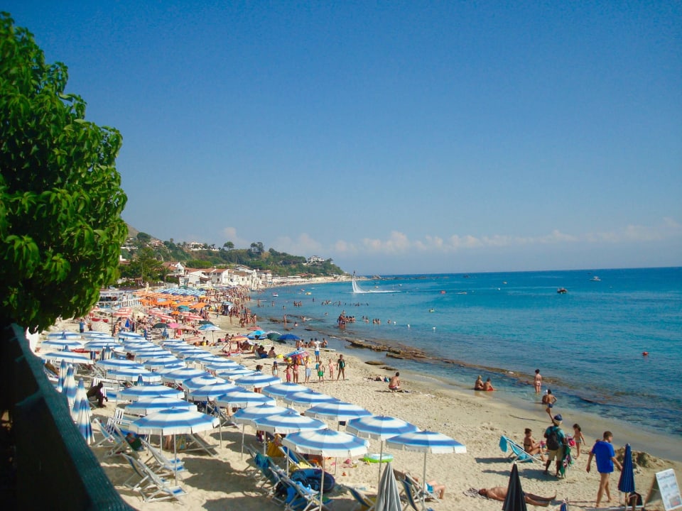 "Nachbarstrand" Park Hotel Santa Maria (Ricadi) • HolidayCheck ...