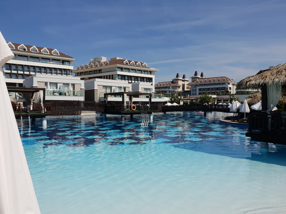 "Pool und Hotel " TUI BLUE Belek (Belek - Bogazkent) • HolidayCheck ...