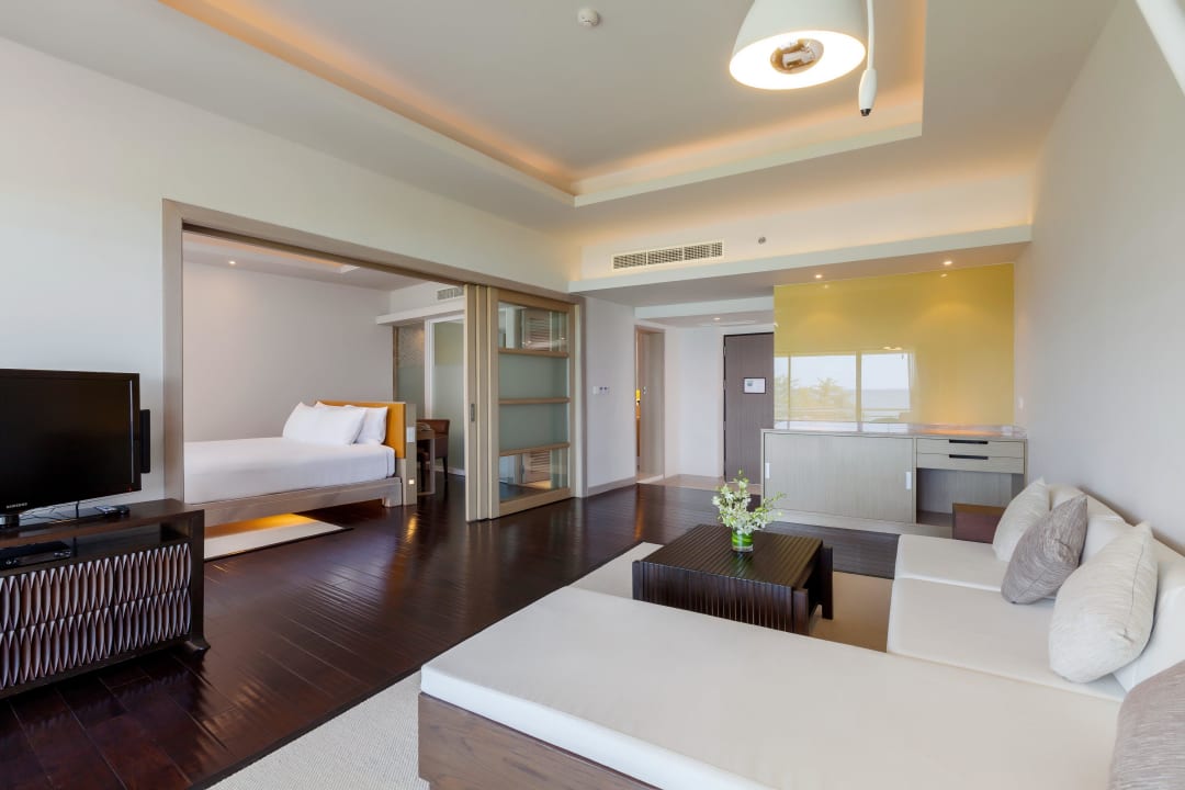 "Deluxe Suite Living room" Pullman Phuket Arcadia Karon Beach (Karon ...