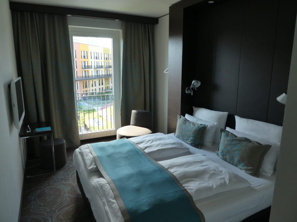 "Zimmer" Motel One Berlin-Potsdamer Platz (Berlin-Mitte) • HolidayCheck ...