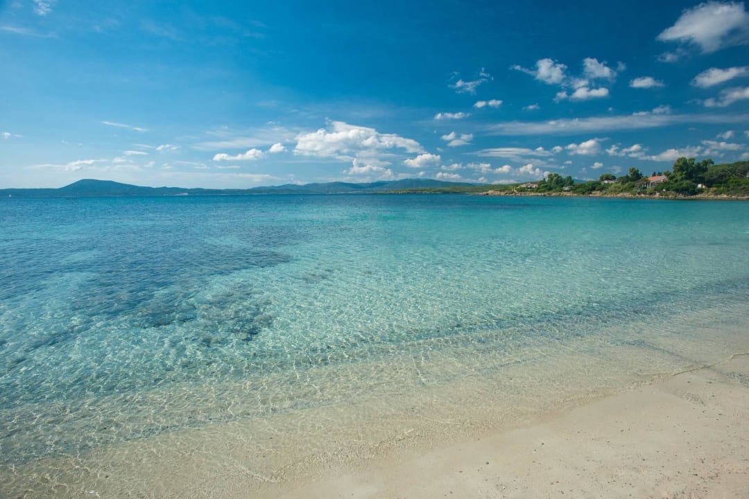 "Pellicano Beach" The Pelican Beach Resort & Spa (Pittulongu ...