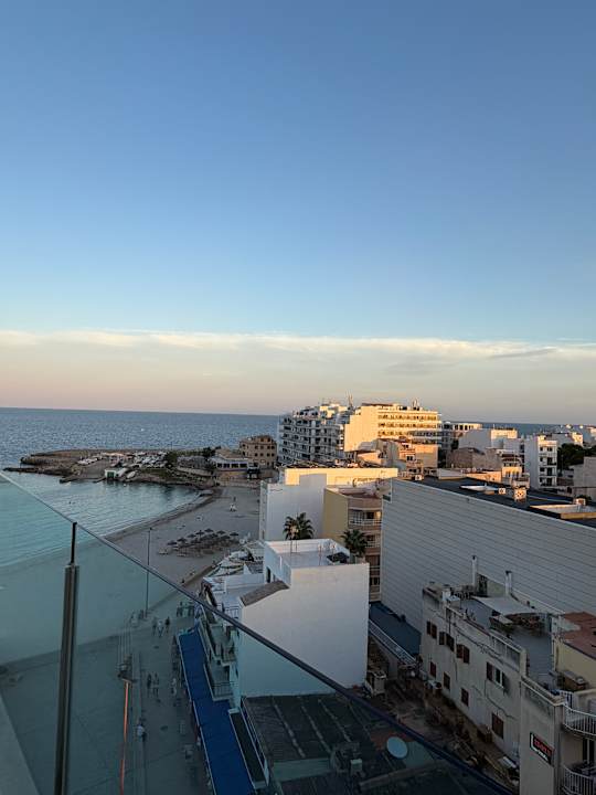 "Ausblick" Universal Hotel Perla (S'Illot / L'Illot) • HolidayCheck ...