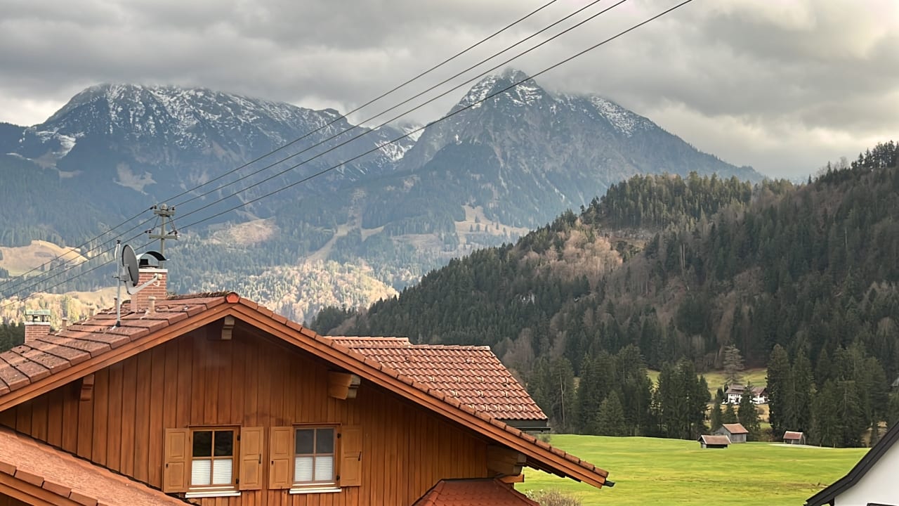 "Ausblick" Wohlfühlhotel Berwanger Hof (Obermaiselstein) • HolidayCheck ...
