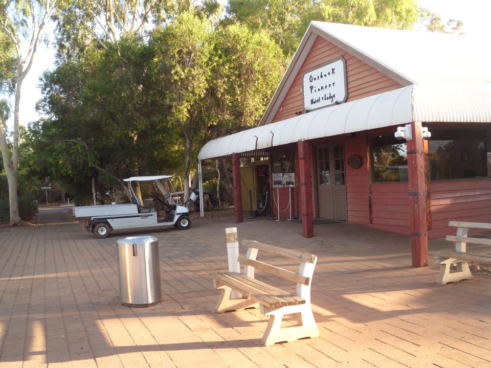 "Lobby" Outback Pioneer Hotel & Lodge (Yulara) • HolidayCheck (Northern ...