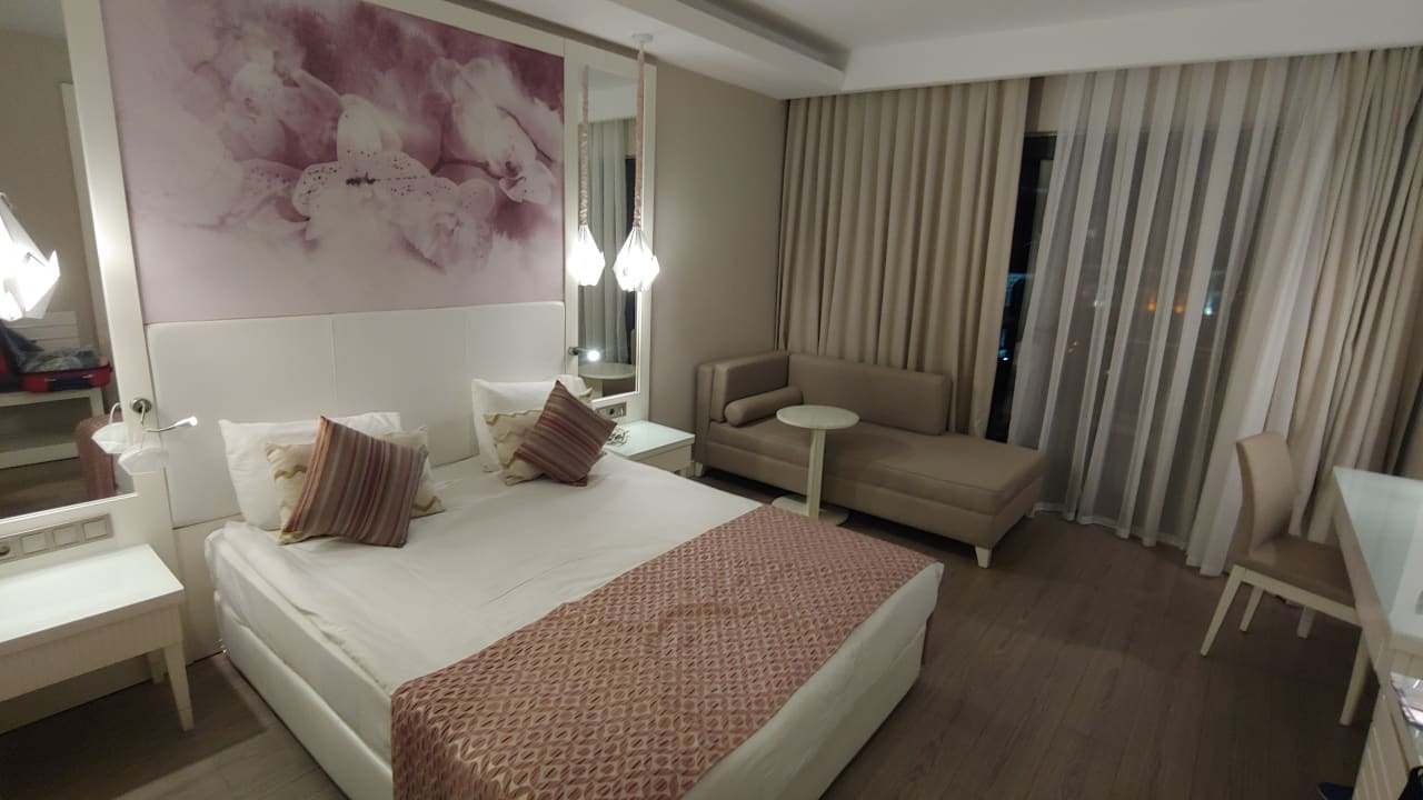 "Zimmer" Diamond Premium Hotel & Spa (Side - Titreyengöl ...